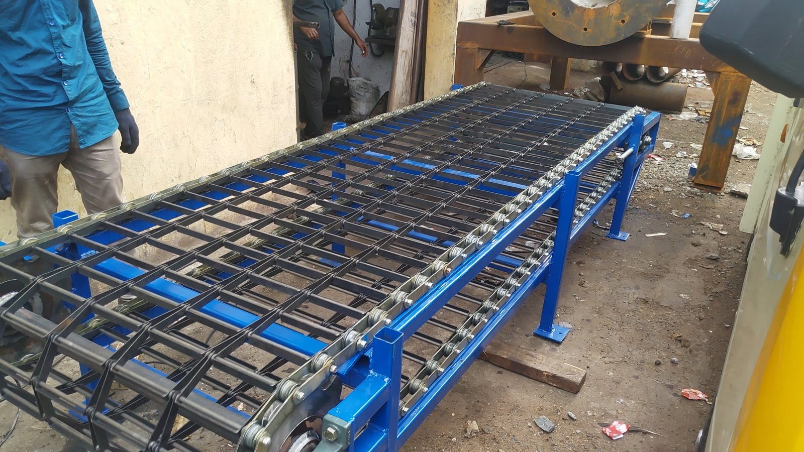 Industrial Conveyor Manufacturers in Chennai | Belt, Screw, Roller ...